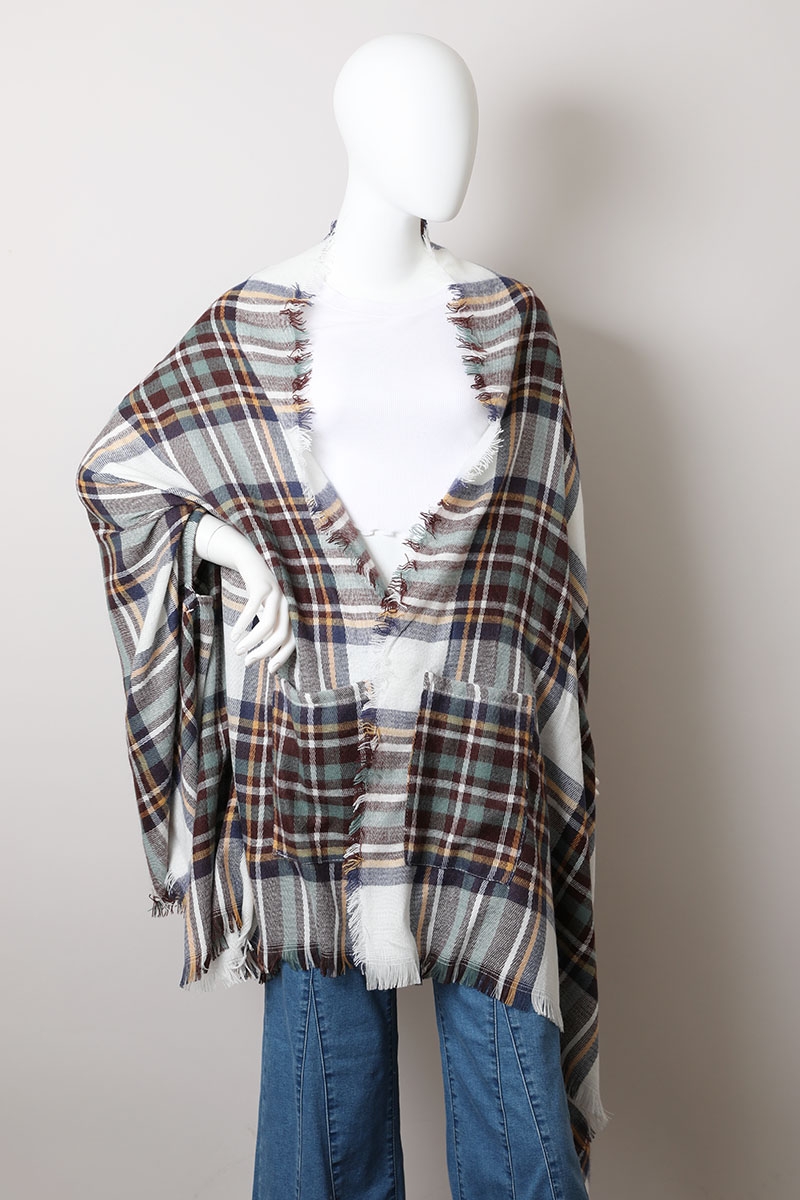 Classic Plaid Pocket Ruana - Timeless and Stylish Wrap